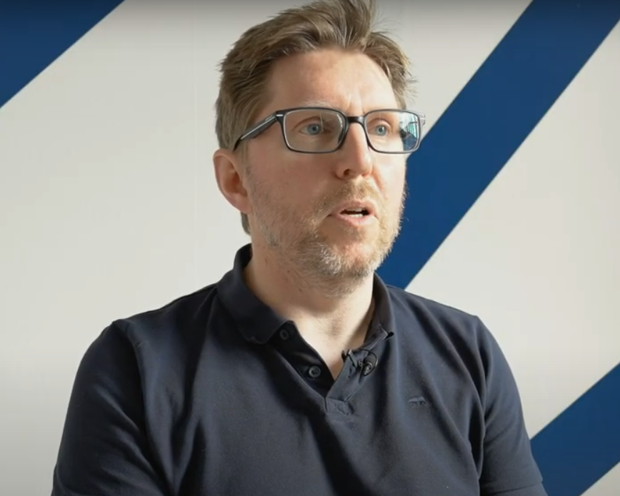 Simon Kinnear - Nielsen McAllister - althaus